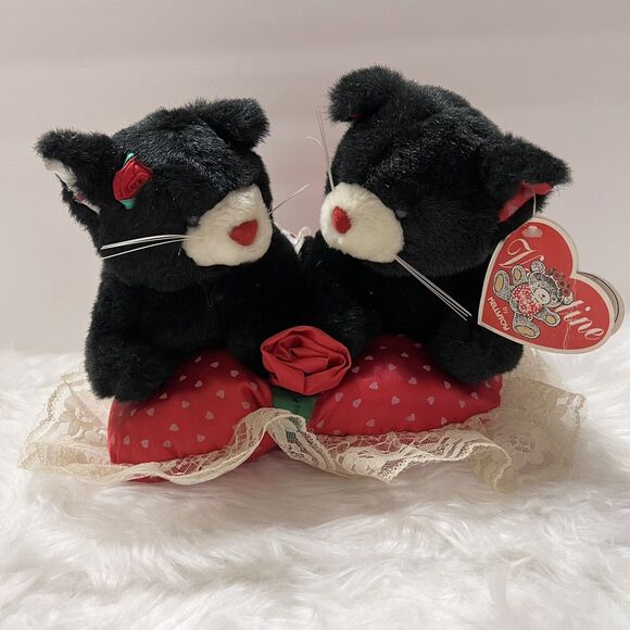 Kuddle Me Toys | Holiday | Vtg Kellytoy Kuddle Toys Twin Black Cat On ...